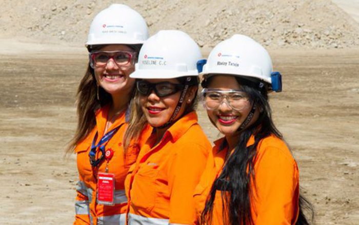 Participación de mujeres en minería ha sido progresiva en los últimos 10 años - Minería Hoy