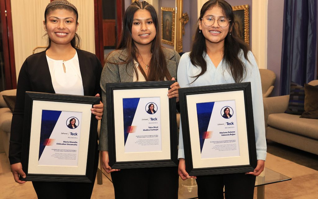 Se realizó tercera edición de “Beca Juana Rosa del Castillo ...